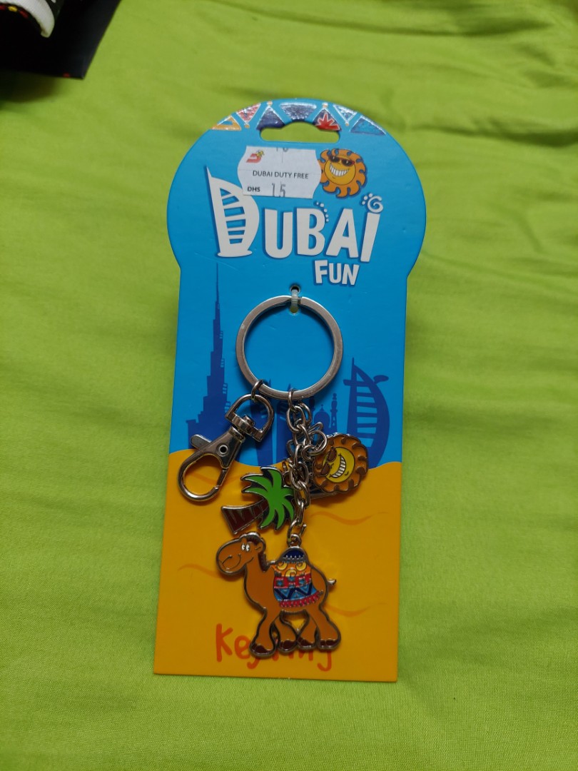 杜拜 Dubai 駱駝 棕梠樹 鎖匙扣 key ring, 興趣及遊戲, 旅行, 旅遊 - 旅行必需品及用品 - Carousell