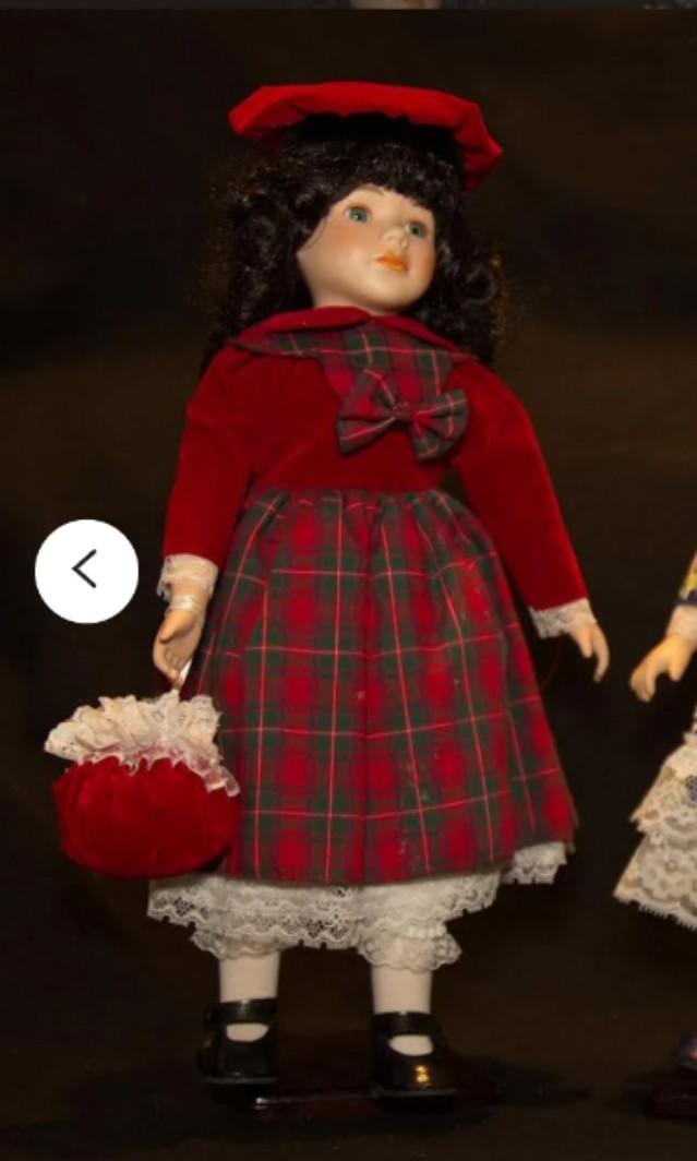 全新絕版 THE PROMENADE COLLECTION doll -Charlotte, 興趣及遊戲, 玩具 & 遊戲類 - Carousell