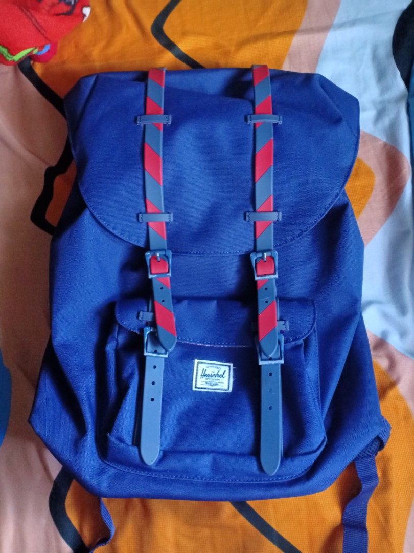 Authentic Herschel Laptop Backpack, Women's Fashion, Bags & Wallets ...