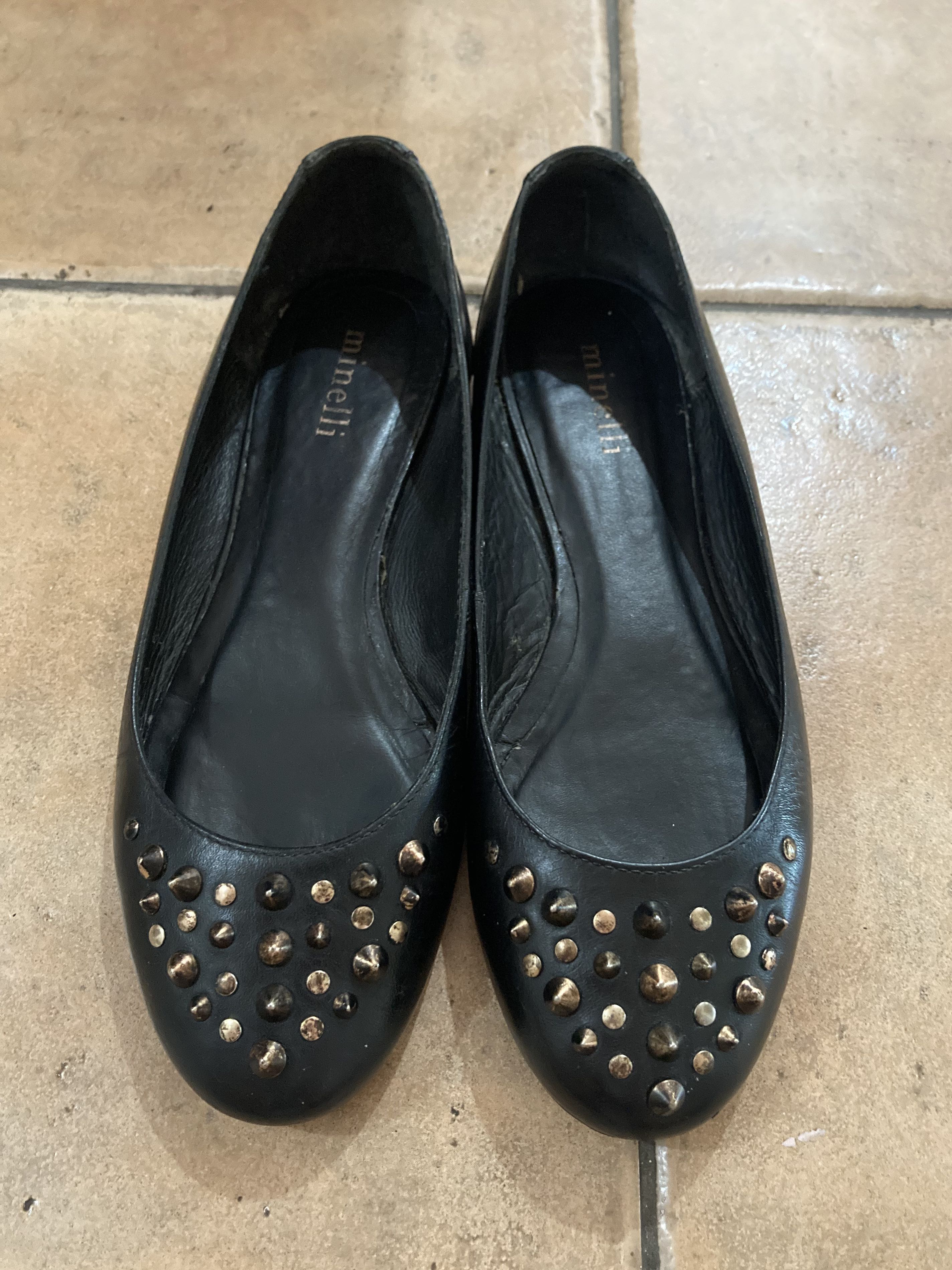 Authentic Minelli Shoes, Women's Fashion, Footwear, Flats & Sandals on ...