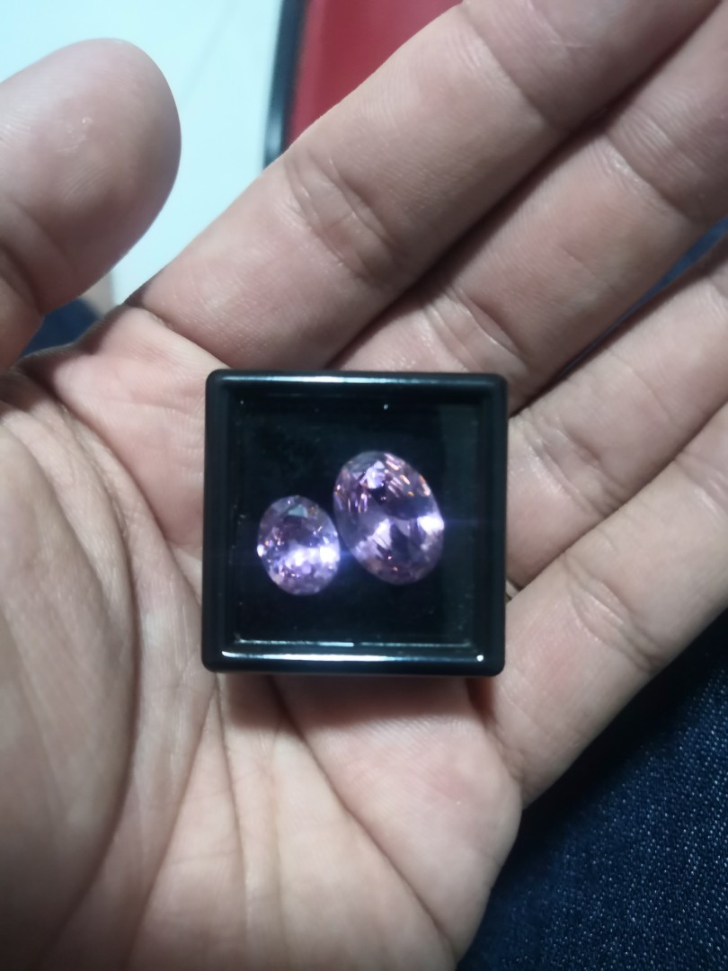 Batu serai alami kalimantan, Everything Else on Carousell