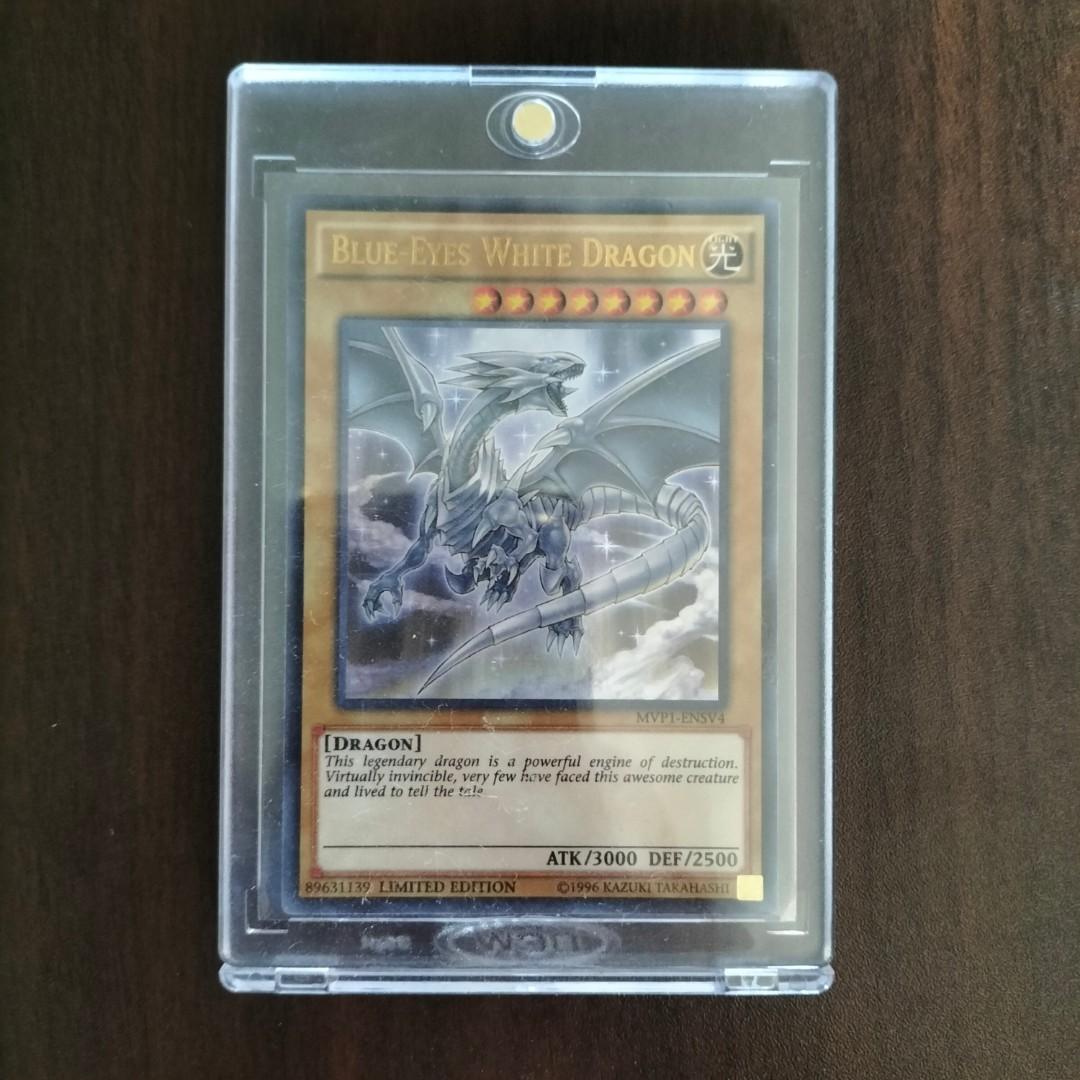 BLUE- EYES WHITE DRAGON ULTRA RARE LIMITED EDITION MVP1-ENSV4 NEAR MINT YU GI OH CARD DARK SIDE ...