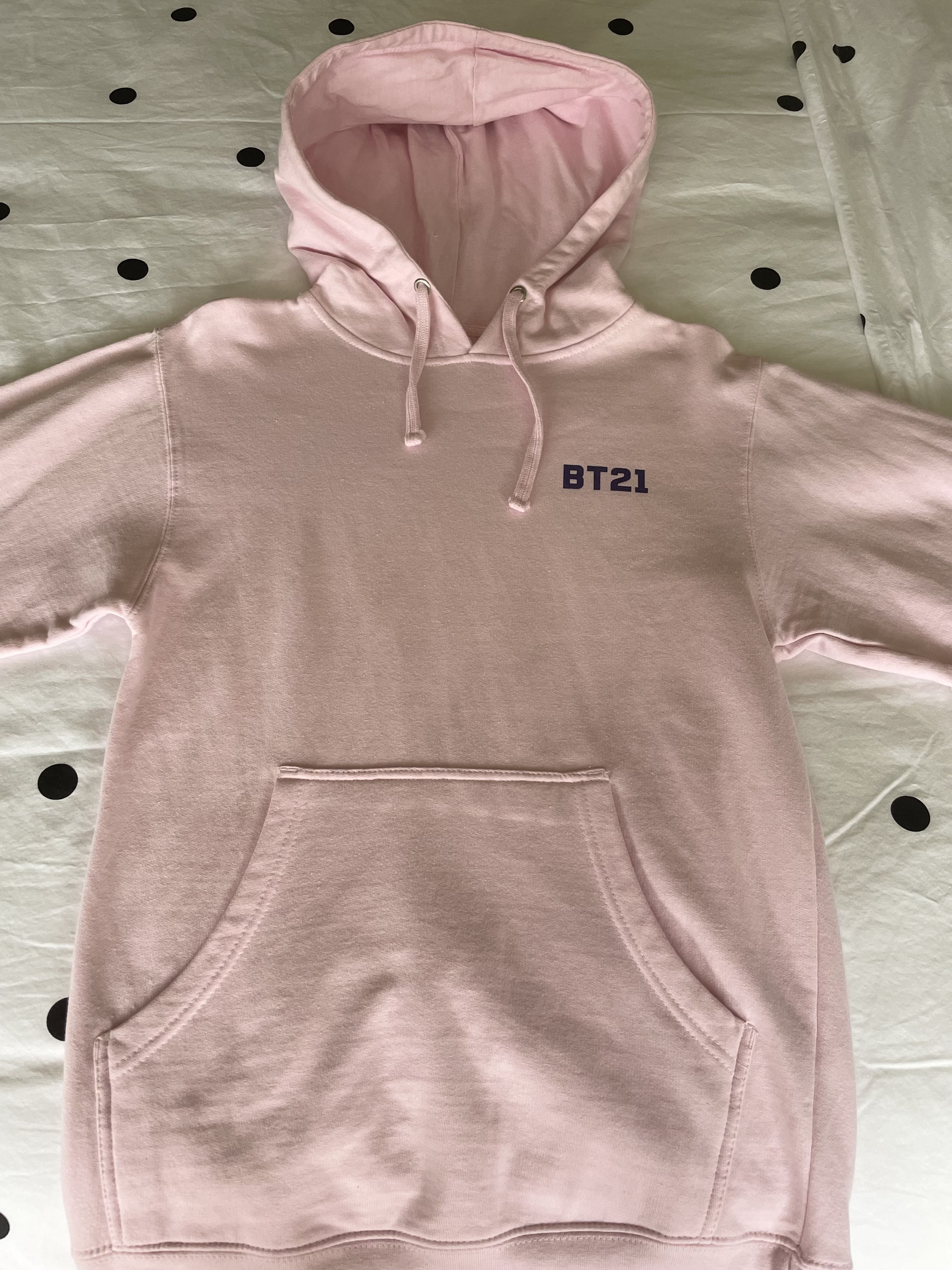 BT21 Pink Hoodie, Hobbies & Toys, Memorabilia & Collectibles, K-Wave on ...