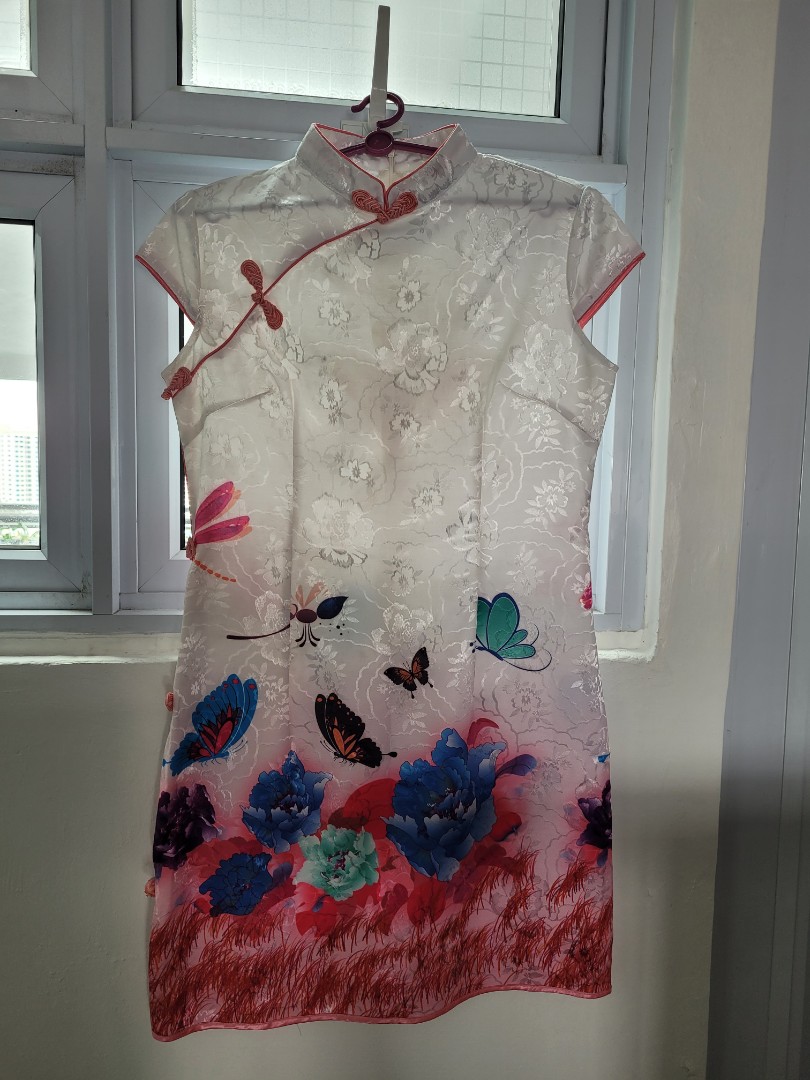 Cheongsum dress, Women's Fashion, Dresses & Sets, Traditional & Ethnic ...