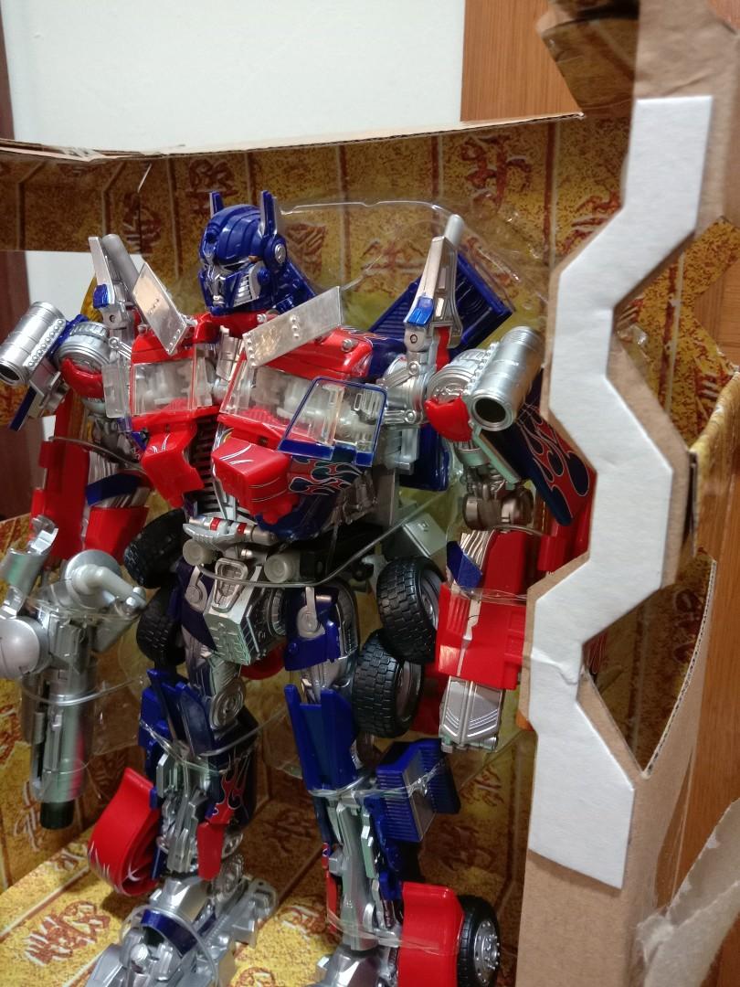 China - Transformers Revenge Of The Fallen - Leader Class - Buster ...