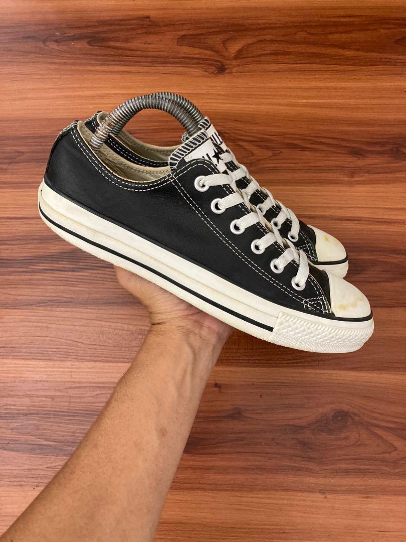 Converse Low Cut, Men's Fashion, Footwear, Dress shoes on Carousell