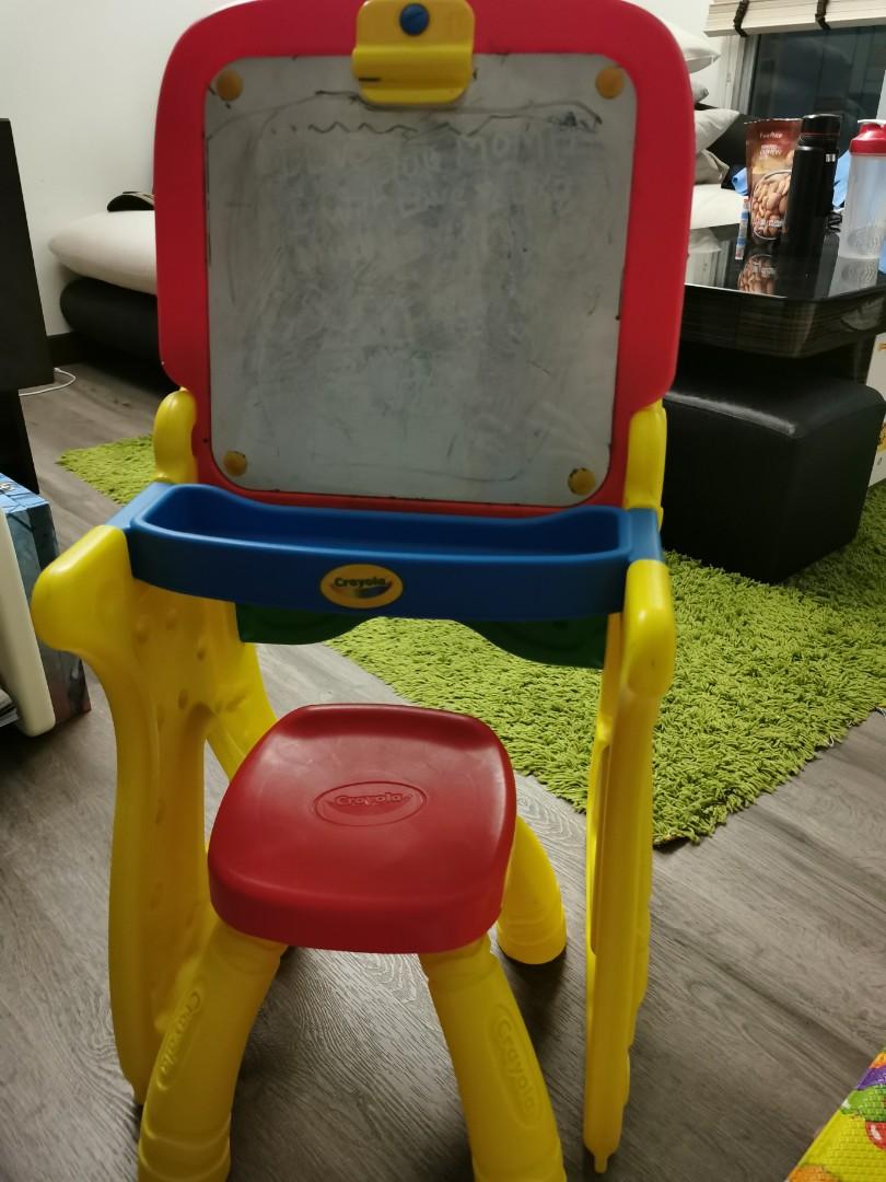 **CRAYOLA PLAY AND FOLD TABLE**, Babies & Kids, Baby Nursery & Kids ...