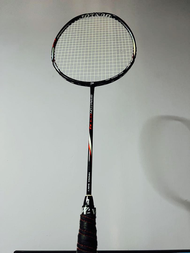 Dunlop Graviton - badminton racket, Sports Equipment, Sports & Games ...