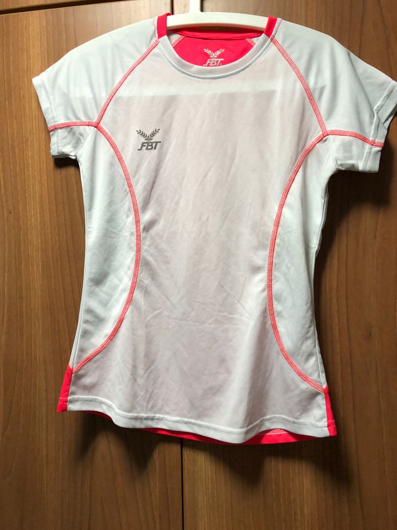 FBT top, Men's Fashion, Activewear on Carousell