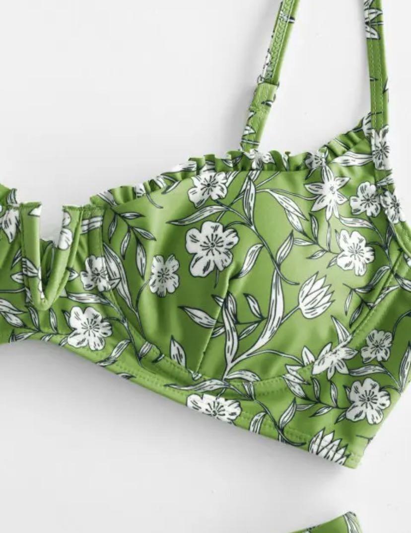 Floral bikini with v shaped bottom, Women's Fashion, Swimwear, Bikinis ...