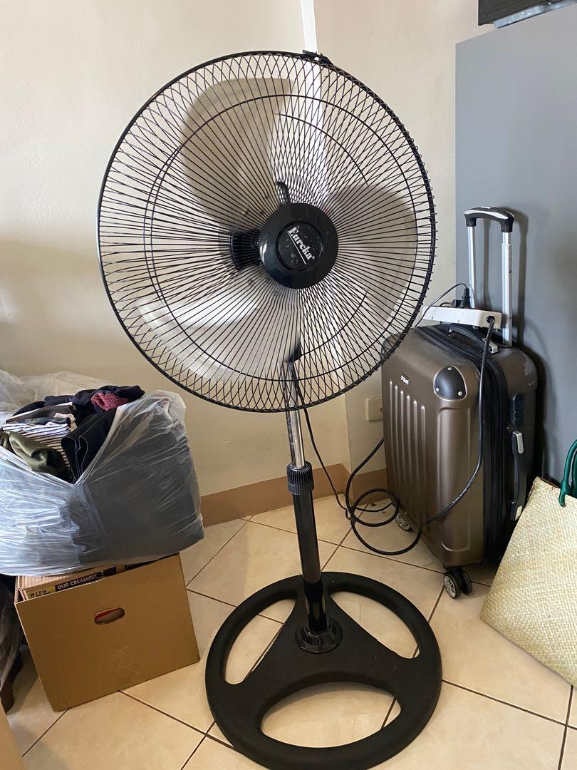 Kolin Aircon 1HP Non-Inverter and Eureka Electric Fan (USED), TV & Home ...
