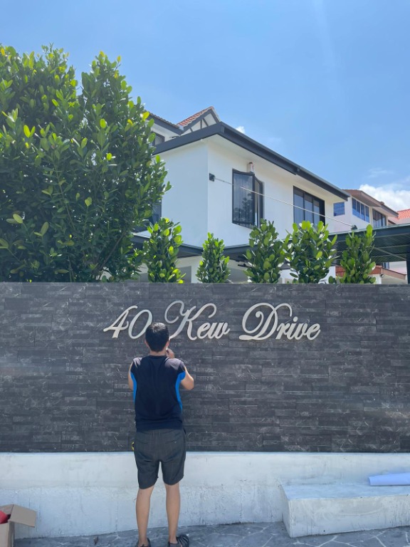 Landed property signage, Hobbies & Toys, Stationery & Craft, Art ...