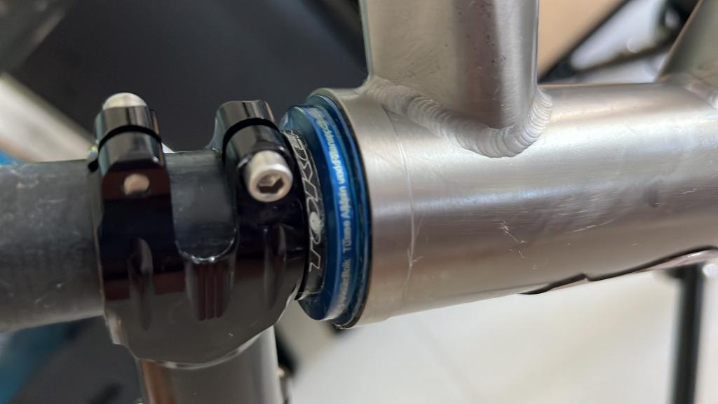 Lynskey Helix OS Ti (Size ML) with Tune Headset and ENVE Fork, Sports ...