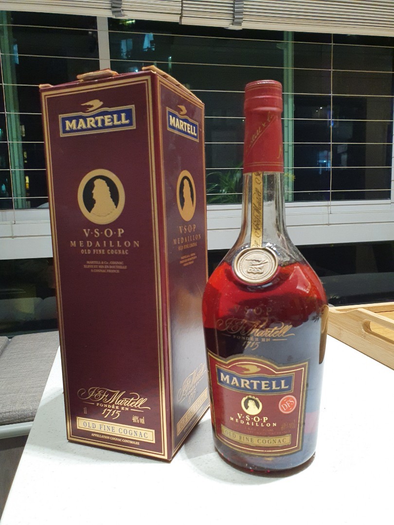 Martell VSOP medallion Old Fine Cognac, Food & Drinks, Alcoholic ...