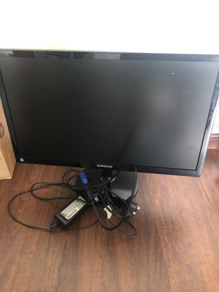 Monitor Samsung s23c350, Computers & Tech, Desktops on Carousell