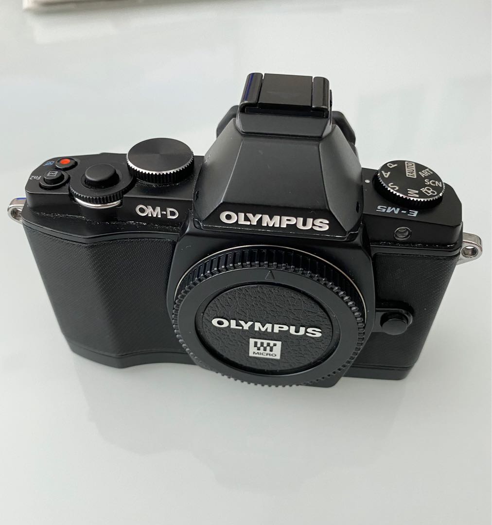 Olympus EM5 Mk1 body, Photography, Cameras on Carousell