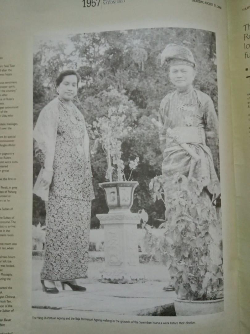 Rare Surat Khabar Keluaran Khas Merdeka, Hobbies & Toys, Collectibles ...