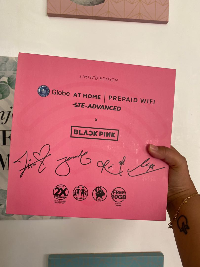 Selling our limited edition Black Pink 5G Globe Wifi Modem (SEALED ...