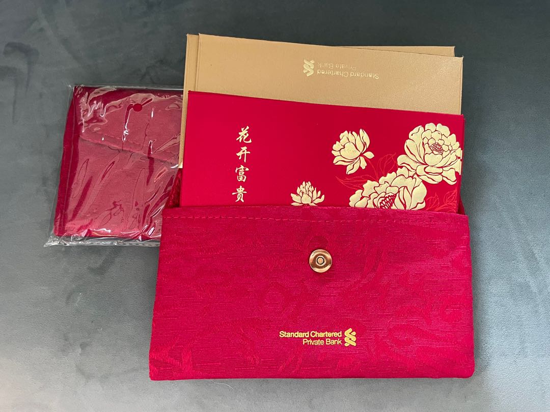 STANDARD CHARTERED RED PACKET ANG PAO PURSE, Hobbies & Toys, Stationery ...