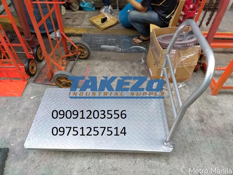 Steel Platform Push Cart, Commercial & Industrial, Construction Tools ...