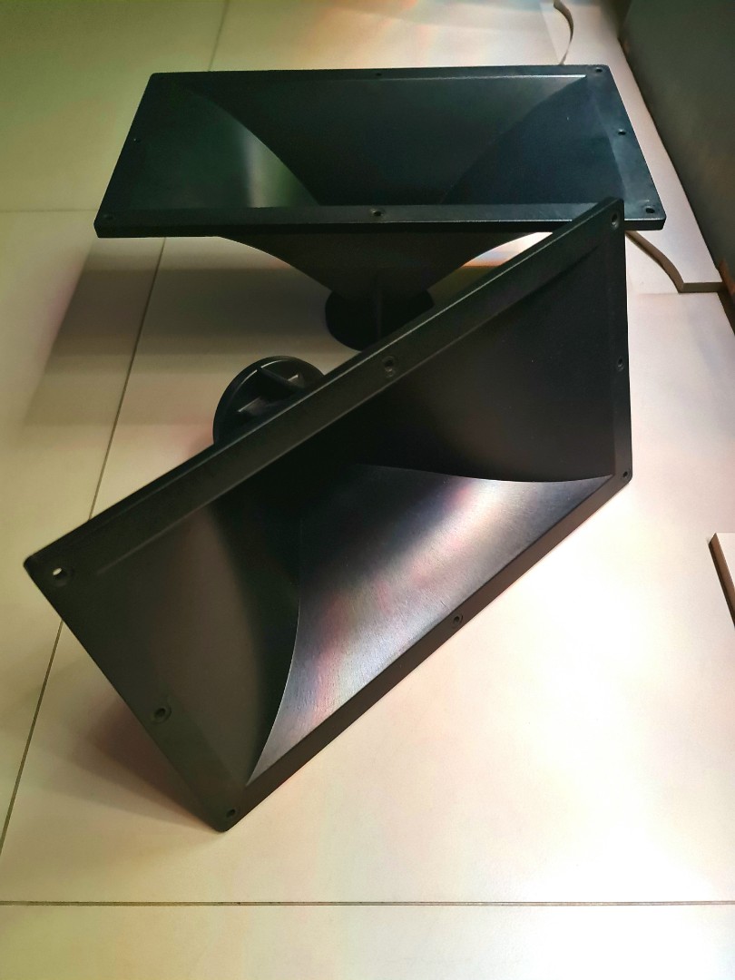 Yamaha compression driver horn, Audio, Soundbars, Speakers & Amplifiers ...