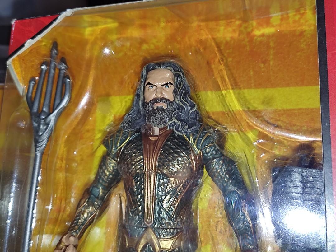 左 DCUC Matter DC Multiverse Universe marvel Collectibles Comics ...