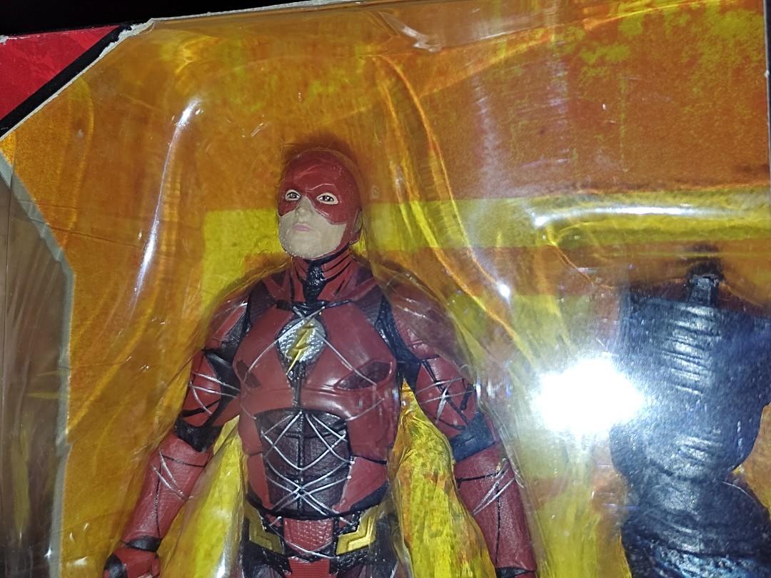 左 DCUC Matter DC Multiverse Universe marvel Collectibles Comics ...