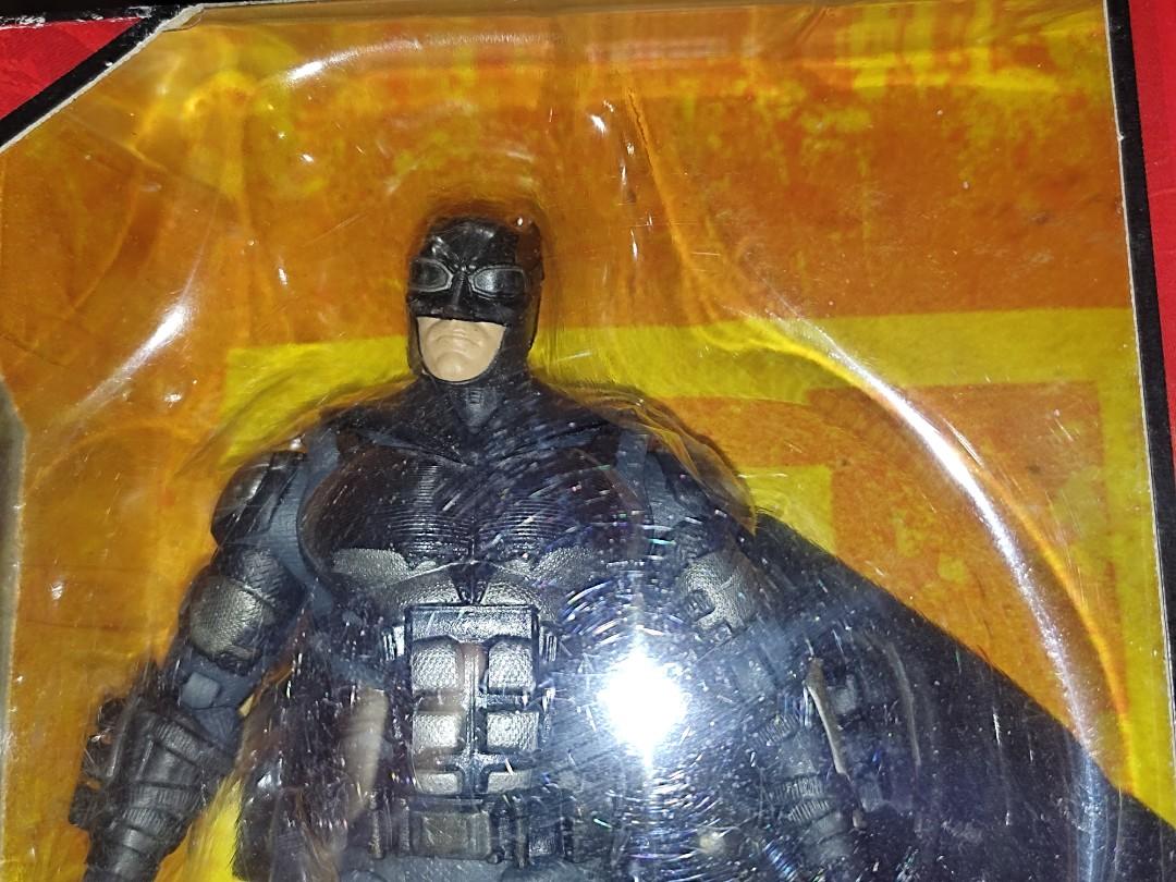 左 DCUC Matter DC Multiverse Universe marvel Collectibles Comics ...