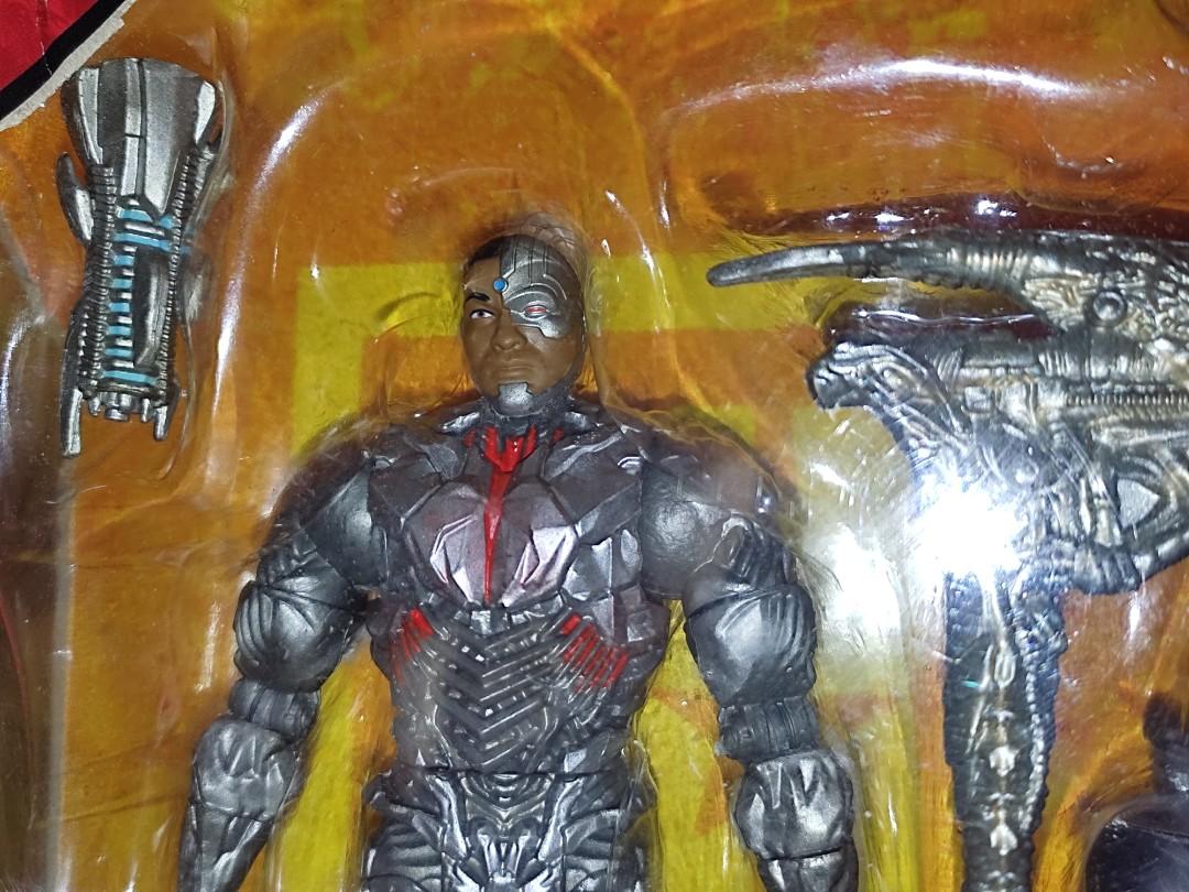 左 DCUC Matter DC Multiverse Universe marvel Collectibles Comics ...