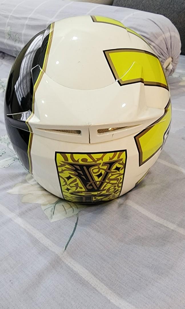 AGV Helmet, Auto Accessories on Carousell