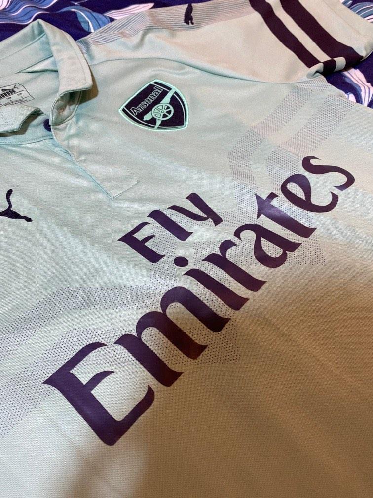 Arsenal 2018/19 3rd kit, Men's Fashion, Activewear on Carousell