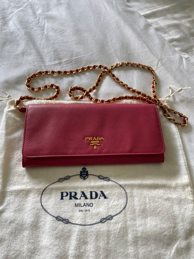 Authentic Prada wallet on Chain, Luxury, Bags & Wallets on Carousell