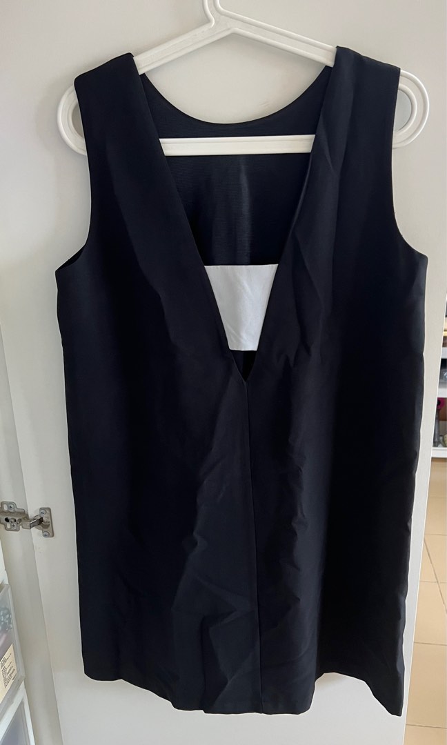 Basic Black Dress, Women's Fashion, Dresses & Sets, Dresses on Carousell
