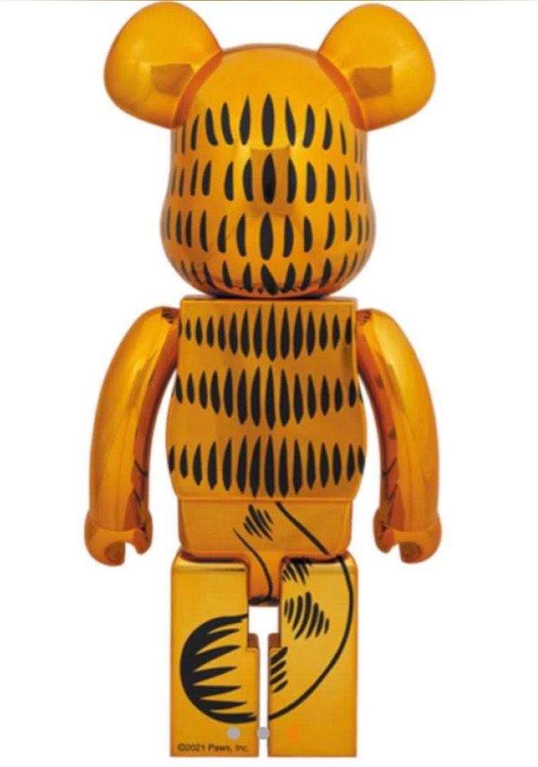 Bearbrick Garfield Gold chrome 1000%, Hobbies & Toys, Memorabilia ...