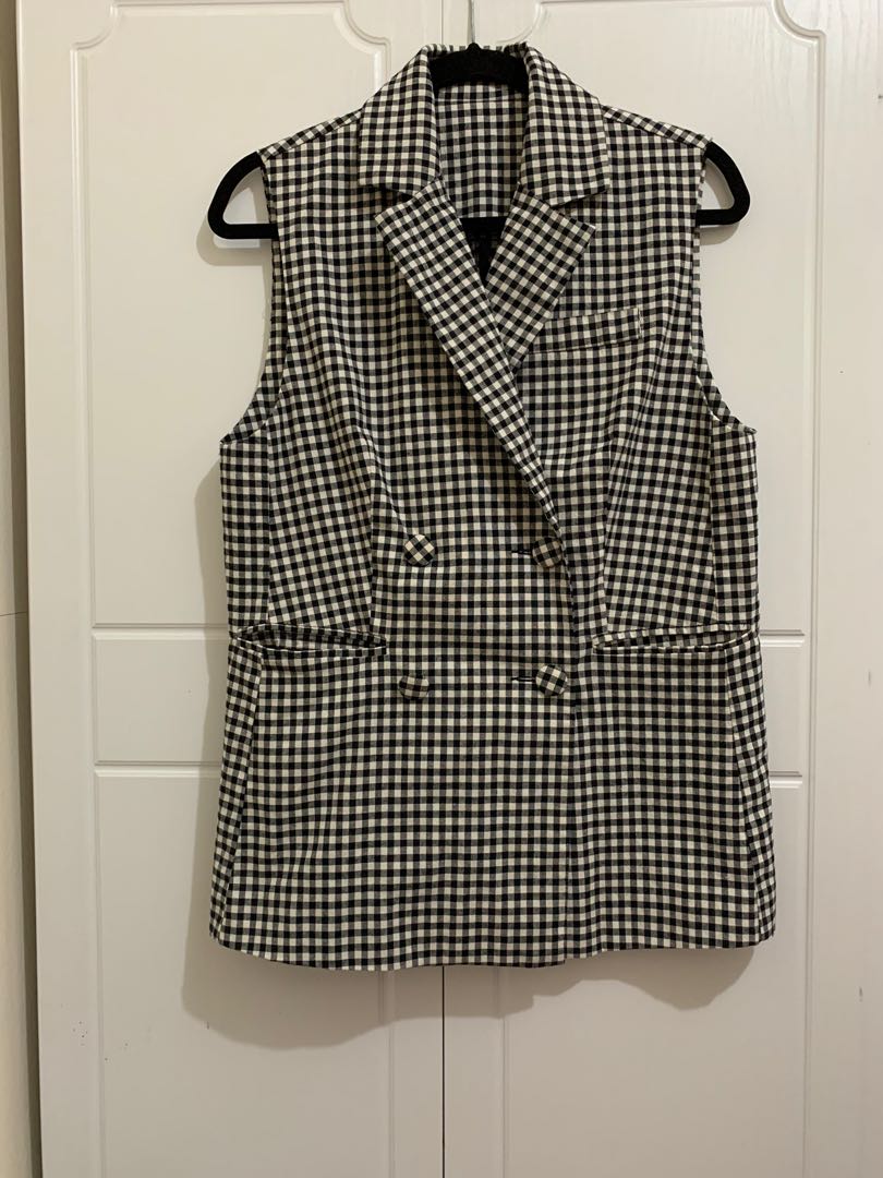 Black & White Checkered Waistcoat like Zara, Women's Fashion, Tops ...