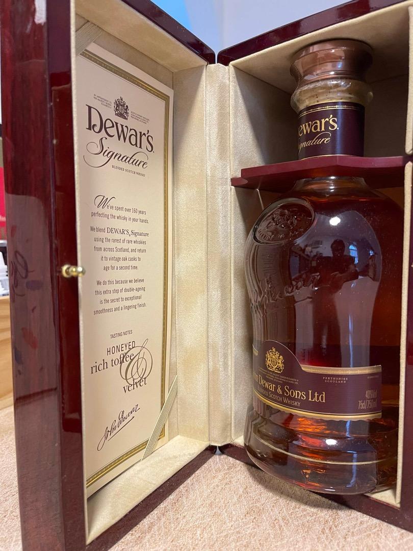 Dewar's Signature Blended Scotch Whisky 700 mL 43%, 嘢食 & 嘢飲, 酒精飲料 ...