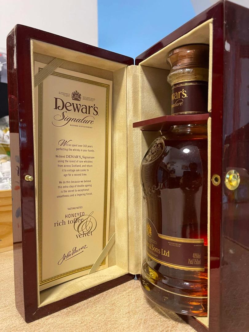 Dewar's Signature Blended Scotch Whisky 700 mL 43%, 嘢食 & 嘢飲, 酒精飲料 ...