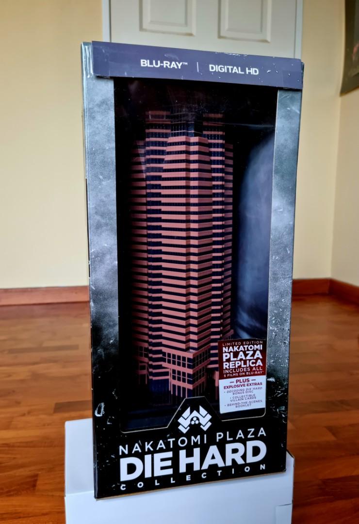 Die Hard Collection, Nakatomi Plaza, 6 Blu-rays, Code A (US). 5 Die ...