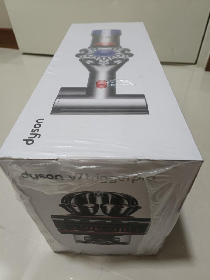Dyson V7 trigger pro (Brand new), TV & Home Appliances, Vacuum Cleaner ...
