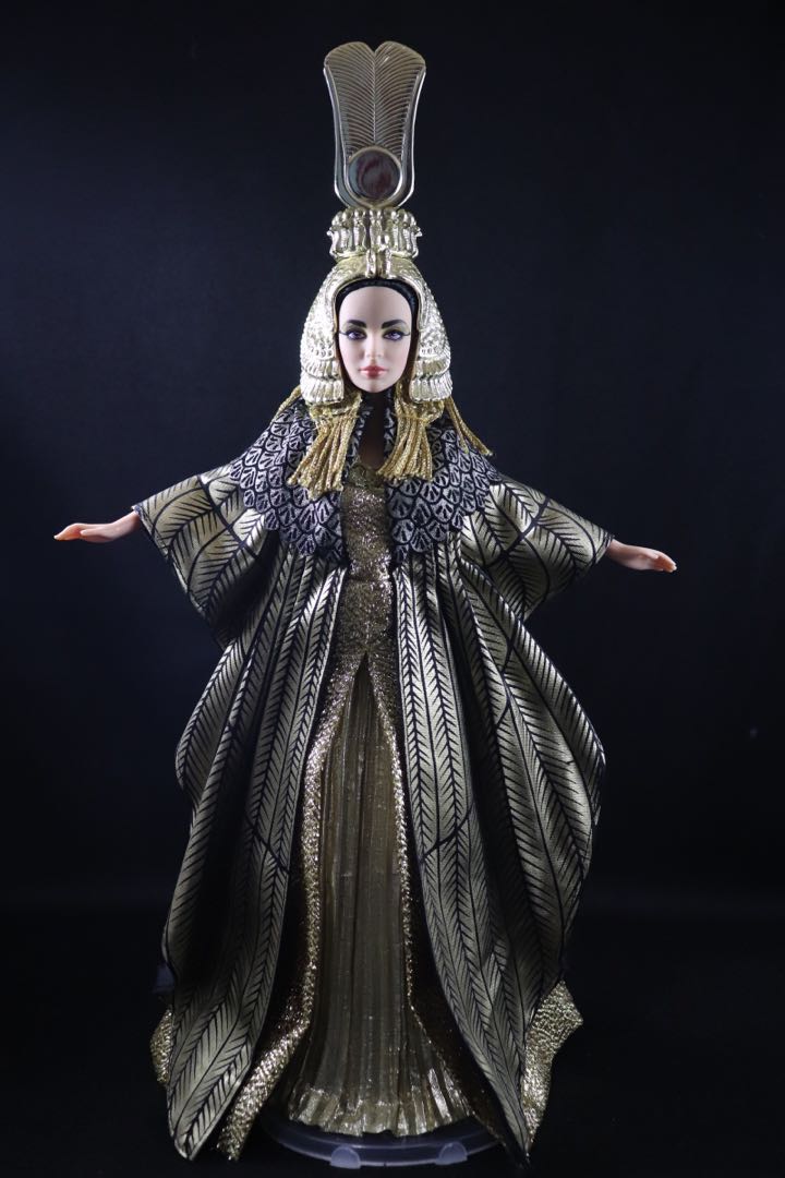 Elizabeth Taylor as CLEOPATRA doll Mattel, Hobbies & Toys, Toys & Games ...