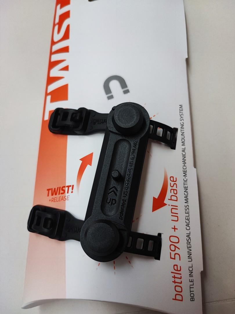 Fidlock uni base, Sports Equipment, Bicycles & Parts, Bicycles on Carousell