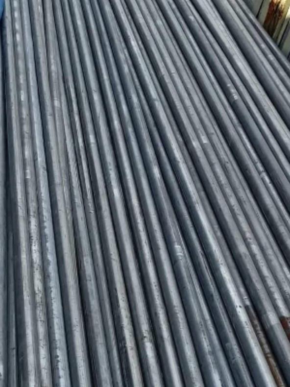 GI PIPE 1 1/4 SCHEDULE 40, Commercial & Industrial, Construction ...