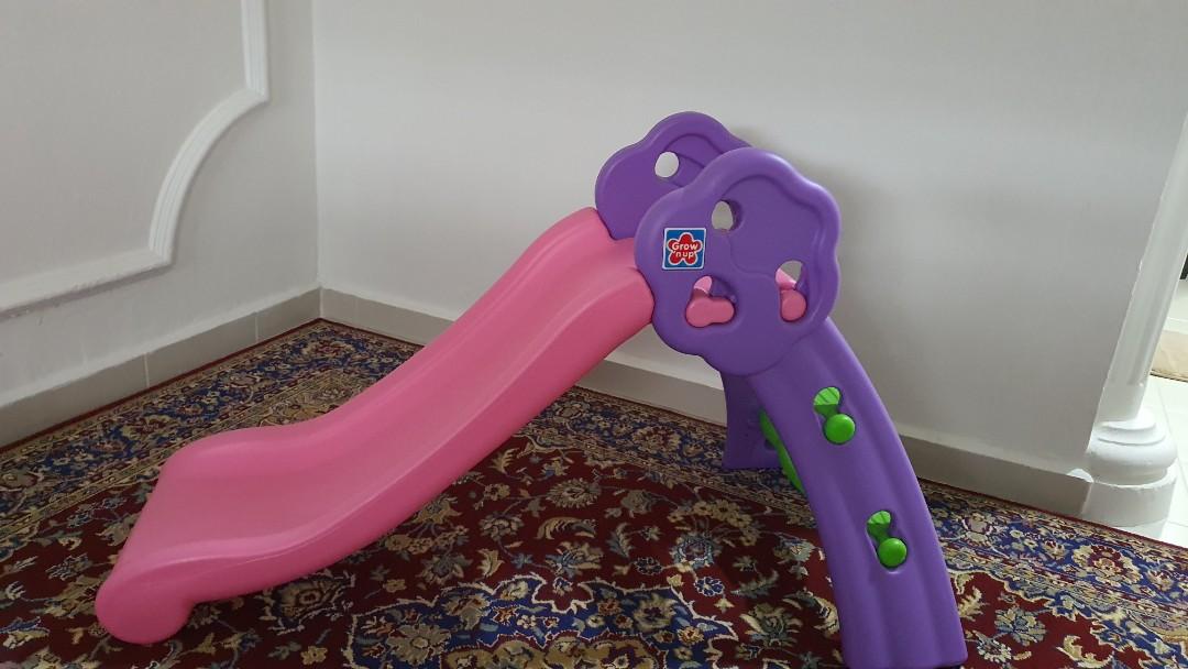 Grow up kids slide, Babies & Kids, Infant Playtime on Carousell