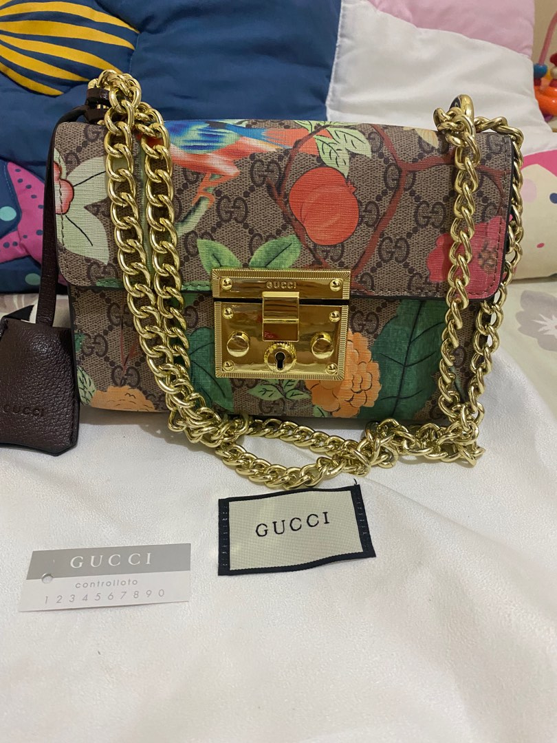 Gucci bloom supreme shoulder bag, Women's Fashion, Bags & Wallets ...
