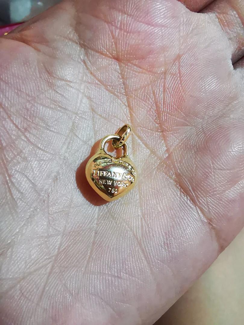 K18 VSPL saudi gold tiffany Pendant 1.1g, Luxury, Accessories on Carousell