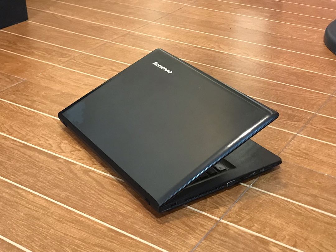 LENOVO IDEAPAD Laptop i7 6th Gen 8Gb Ram 128Gb SSD (4CPUs) 2.6Ghz 4Gb ...