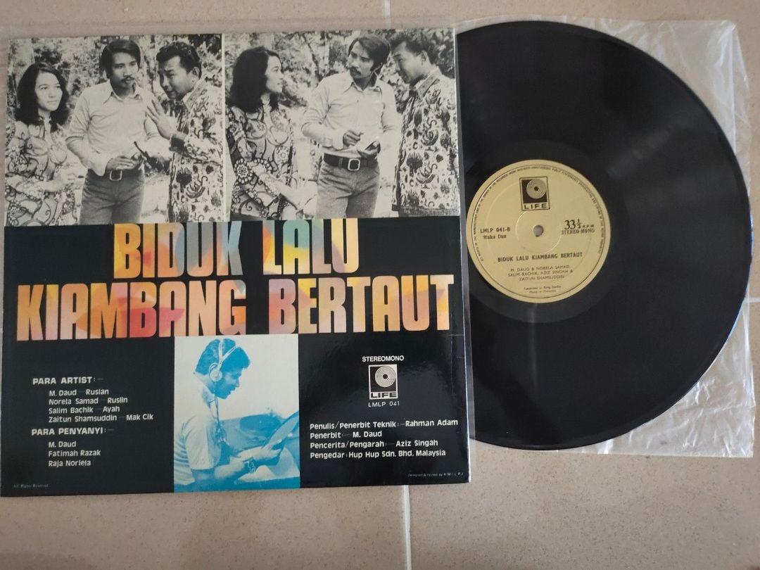 lp biduk lalu kiambang bertaut, Hobbies & Toys, Music & Media, CDs ...