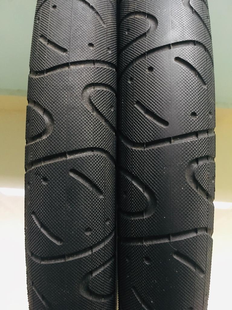MAXXIS HOOKWORM TYRES 26X2.5, Sports Equipment, Bicycles & Parts ...