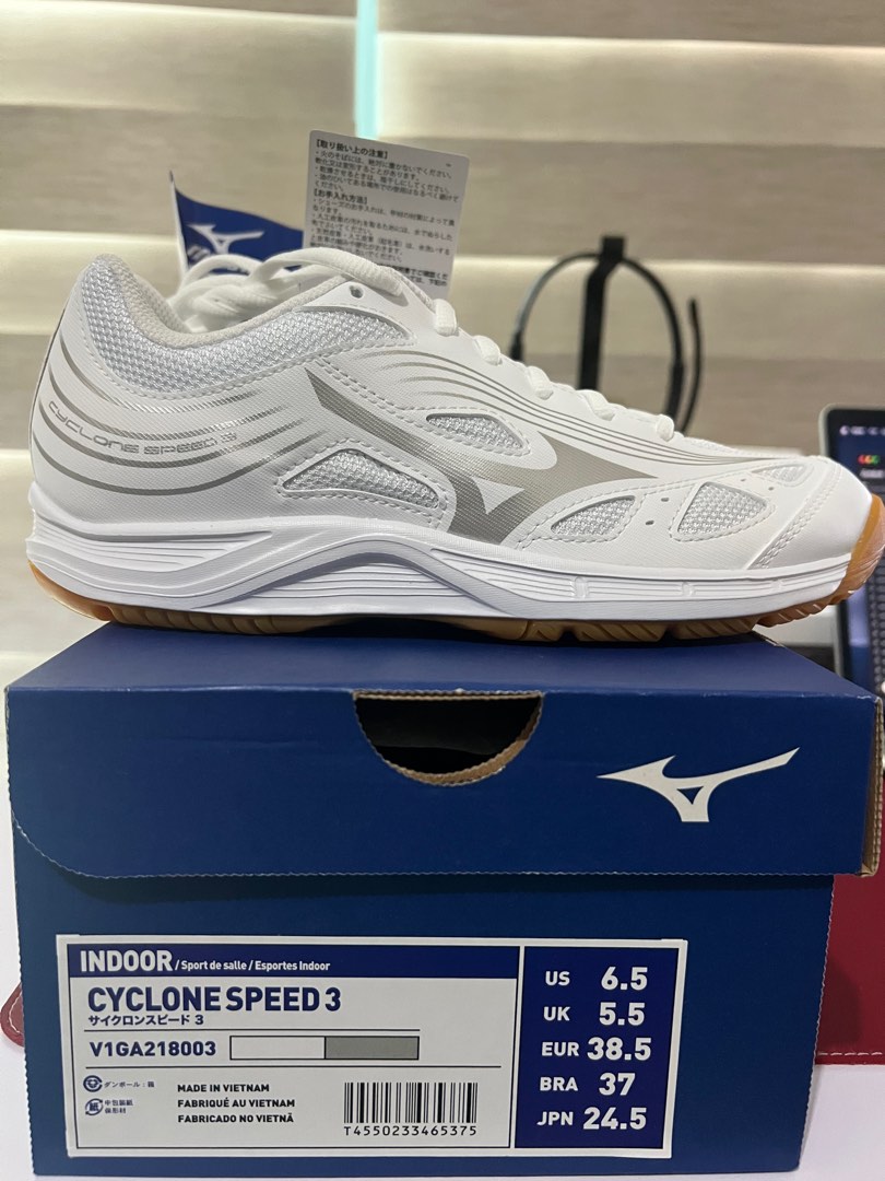 Mizuno volleyball cyclone speed 3, Men's Fashion, Footwear, Sneakers on ...