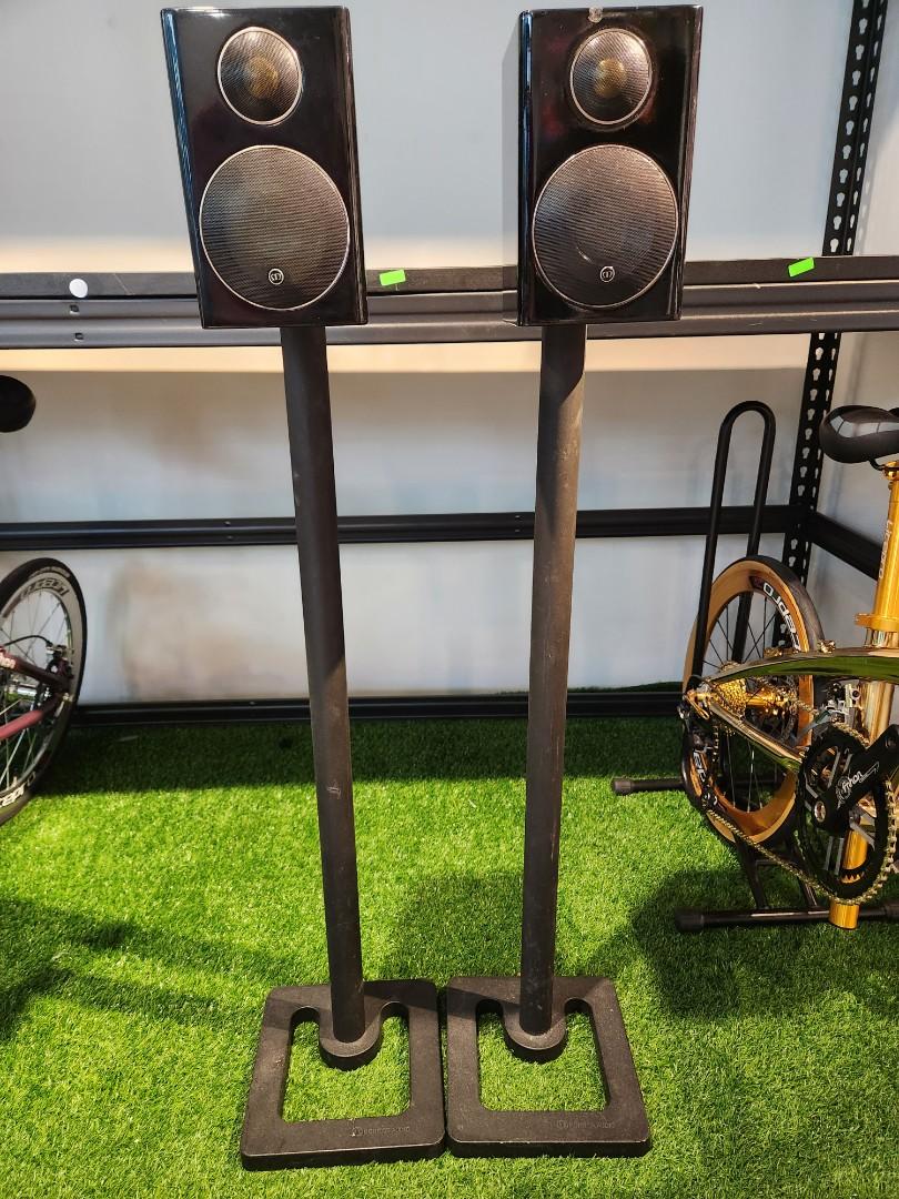 11 x Monitor Audio Radius Speakers (6 x radius 90 with 2 stands / 3 x ...